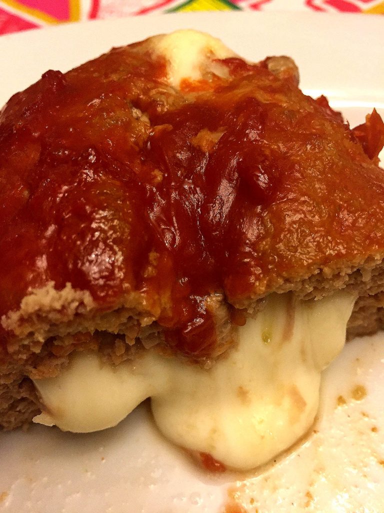Easy Cheese Stuffed Meatloaf Recipe With Gooey Melted Cheese Inside ...