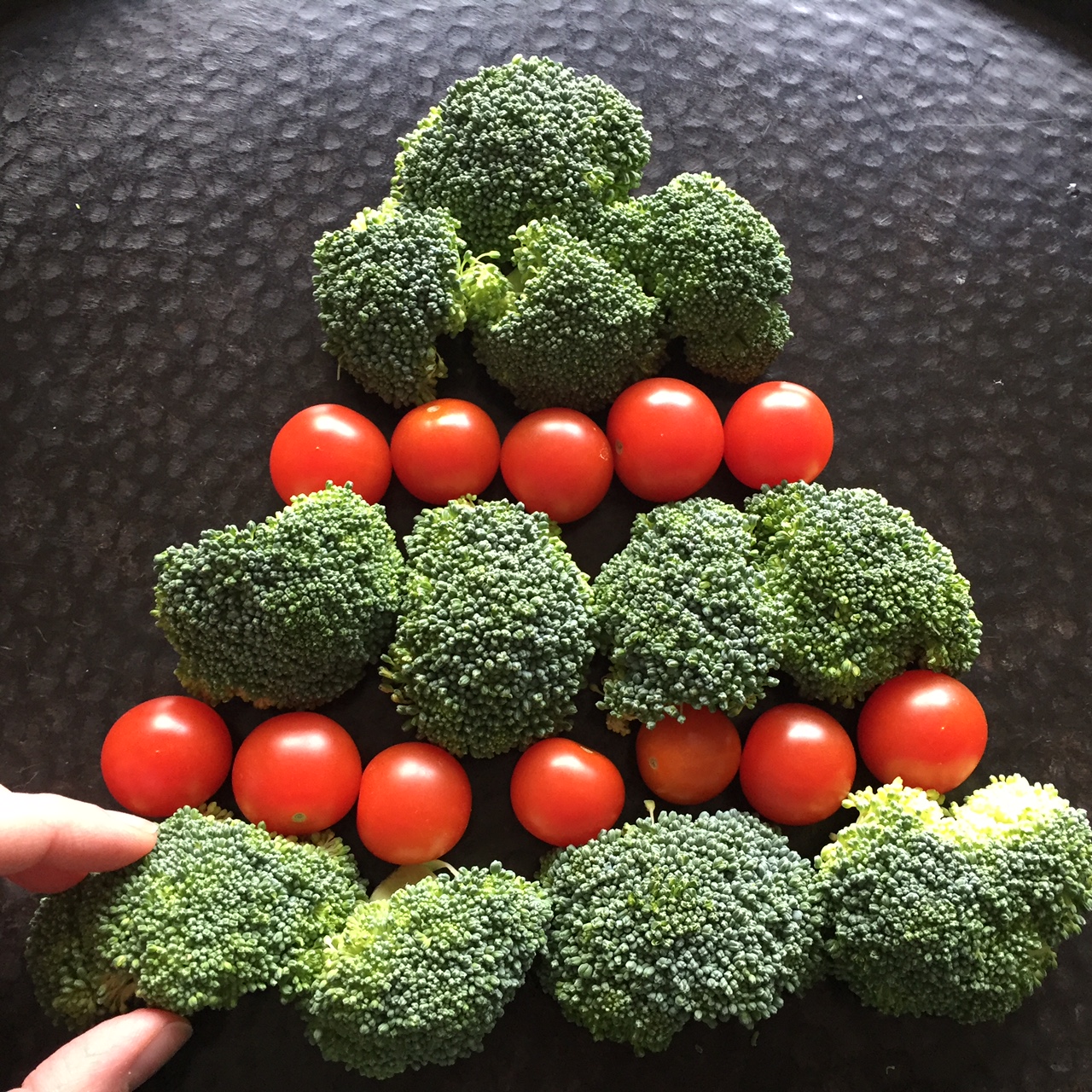 Christmas Tree Shaped Vegetable Platter Appetizer Tray – Melanie Cooks