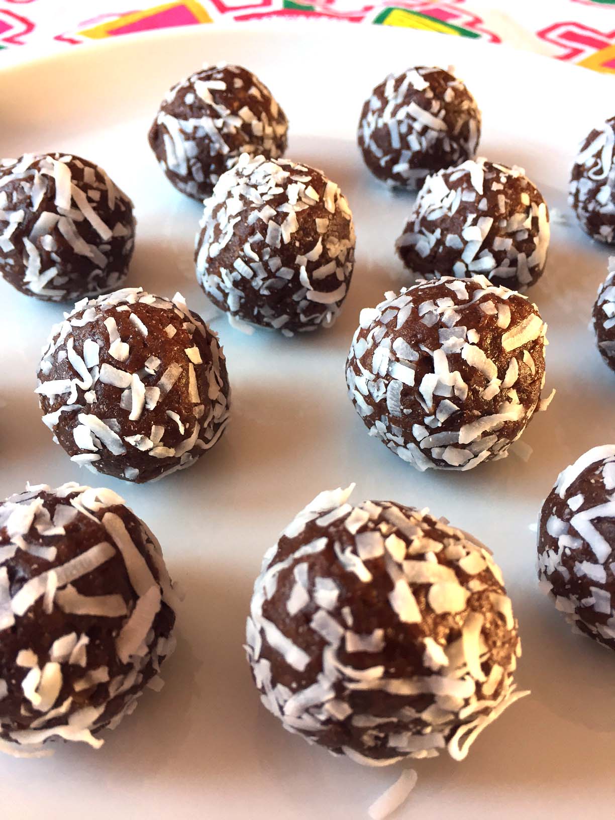 Coconut Balls – Healthy No-Bake Coconut Truffles Recipe – Melanie Cooks
