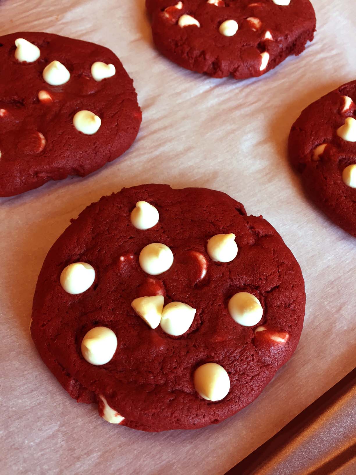 Red Velvet Cookies With White Chocolate Chips – Best Ever! – Melanie Cooks