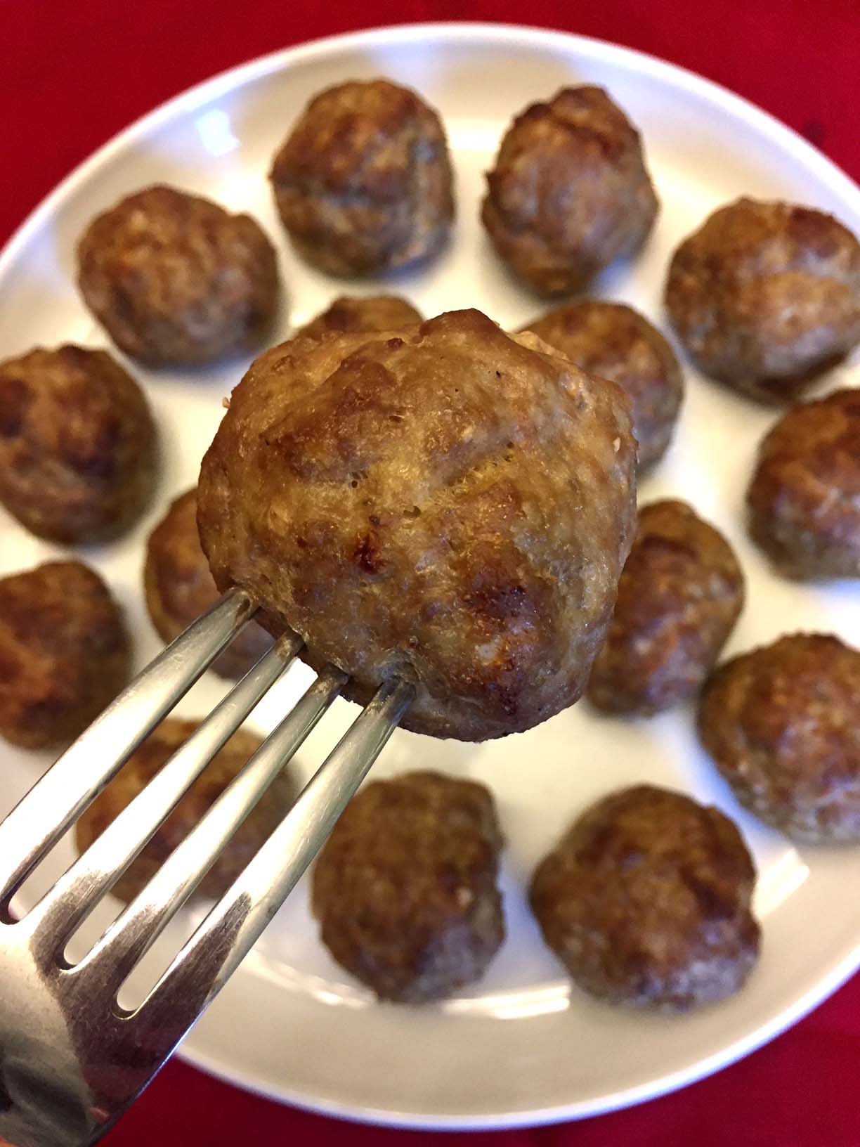 Keto Baked Meatballs Recipe – Melanie Cooks