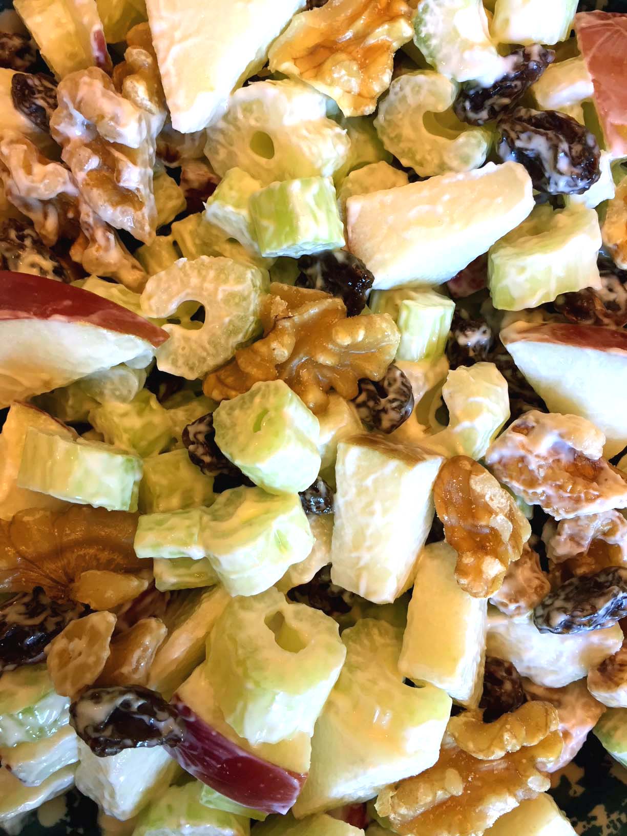 Waldorf Salad With Celery, Apples, Walnuts and Raisins – Melanie Cooks