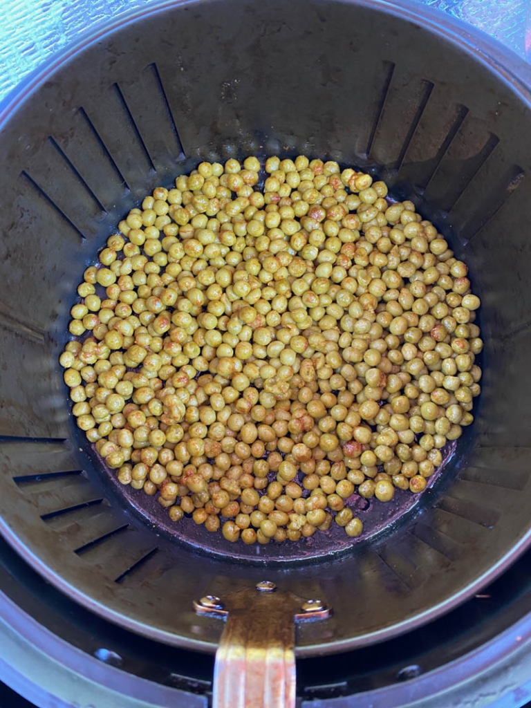 Air Fryer Crunchy Roasted Green Peas – Melanie Cooks