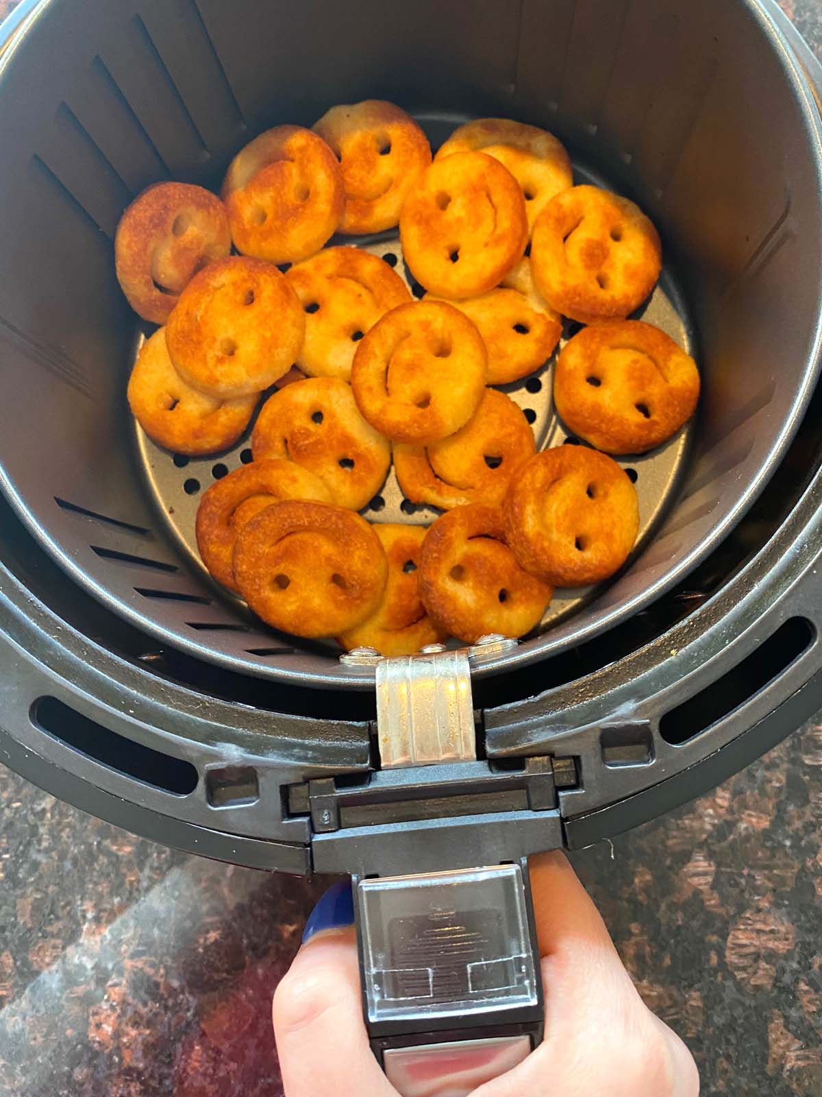 Air Fryer Frozen Smiley Fries (McCain Potato Smiles) – Melanie Cooks