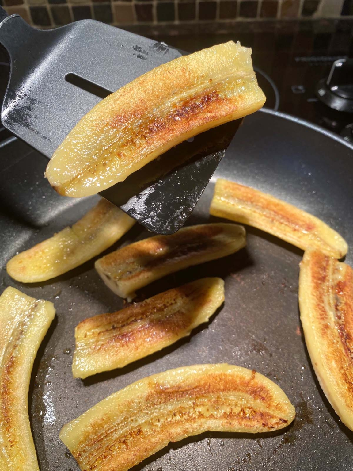 Fried Bananas – Melanie Cooks