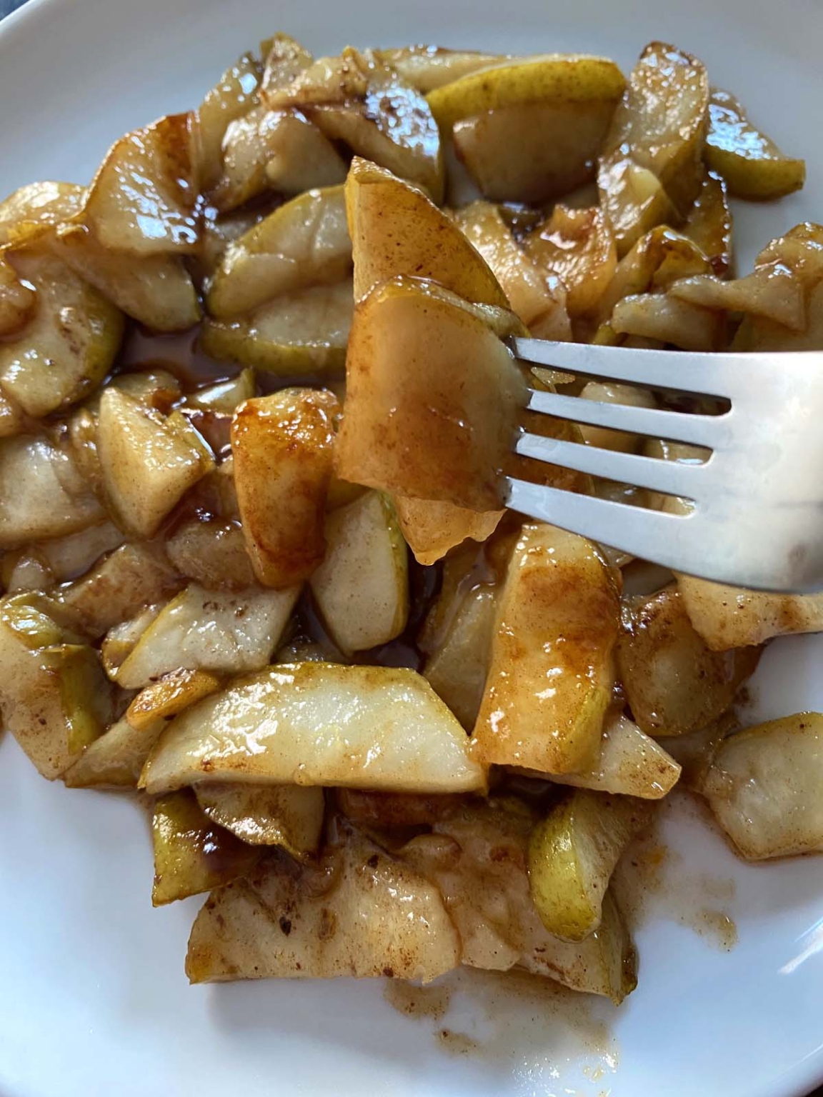 Sauteed Pears – Melanie Cooks
