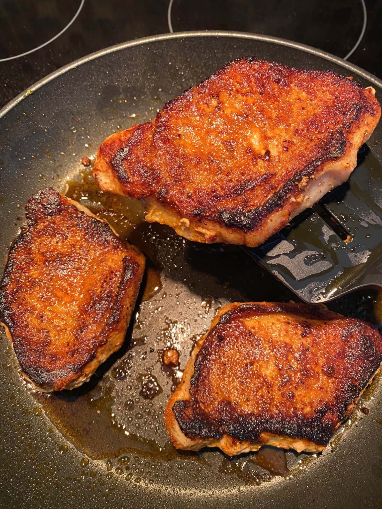 Sauteed Pork Chops – Melanie Cooks