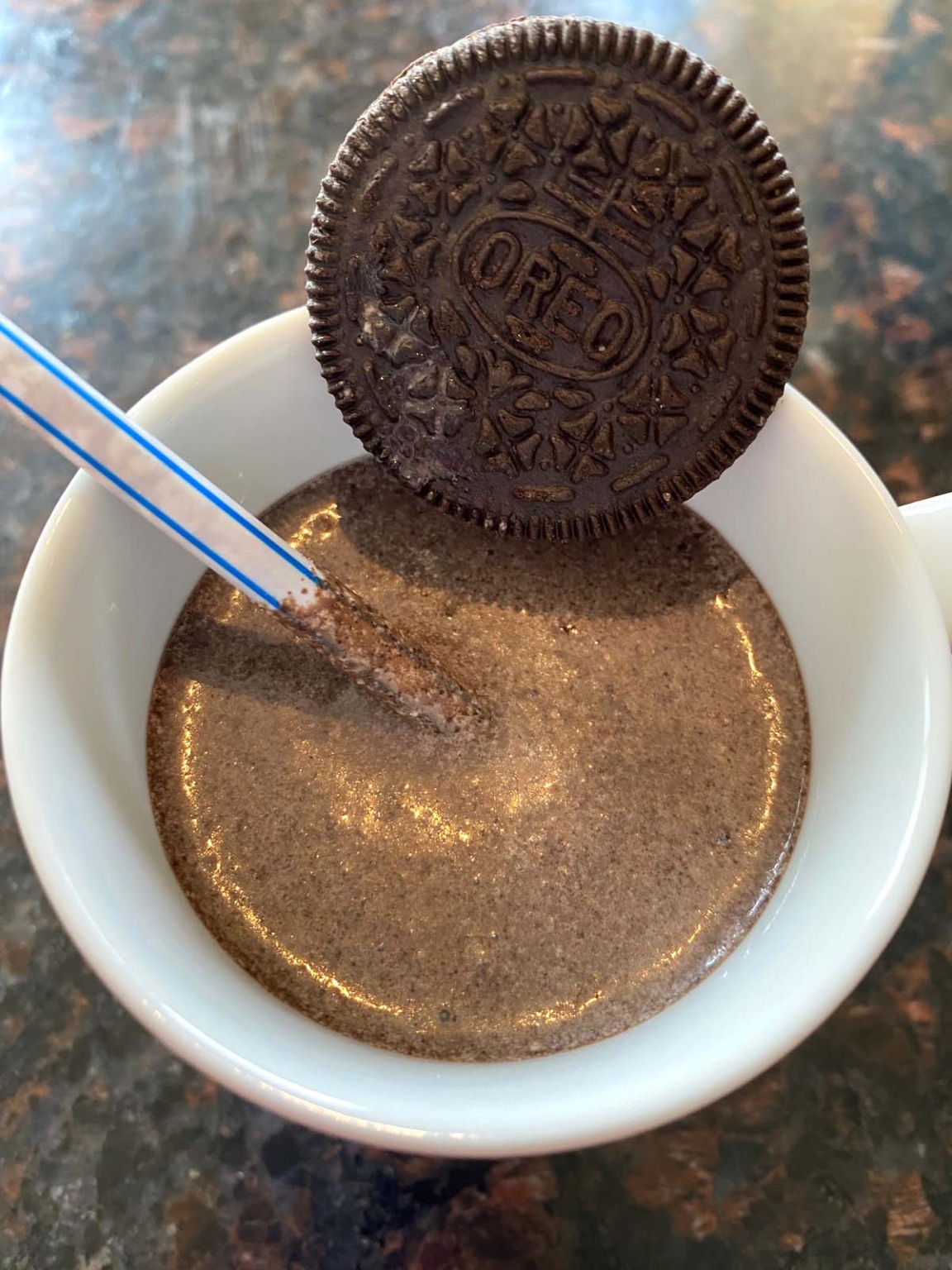 Oreo Milkshake – Melanie Cooks