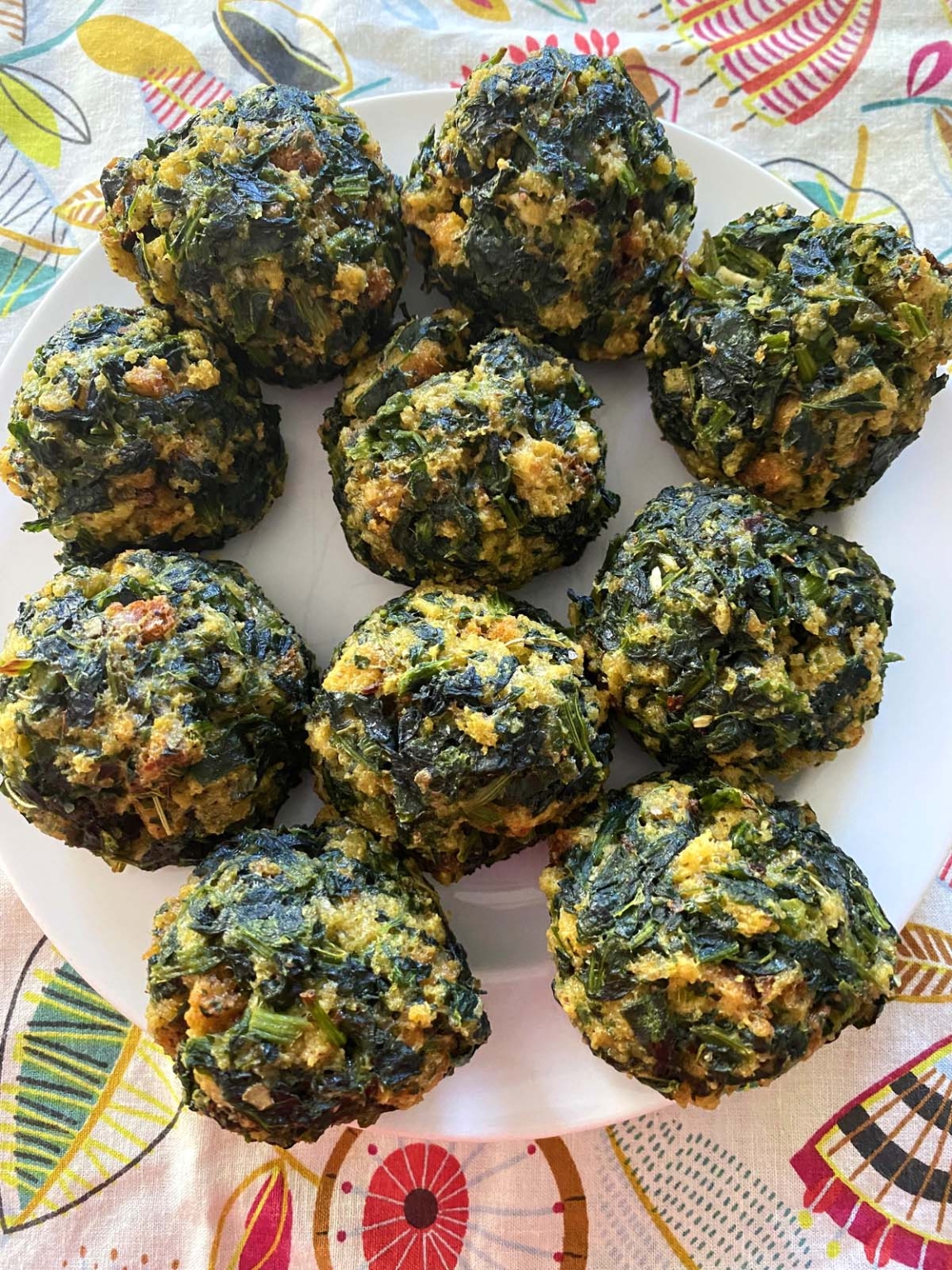 Spinach Balls With Stuffing – Melanie Cooks