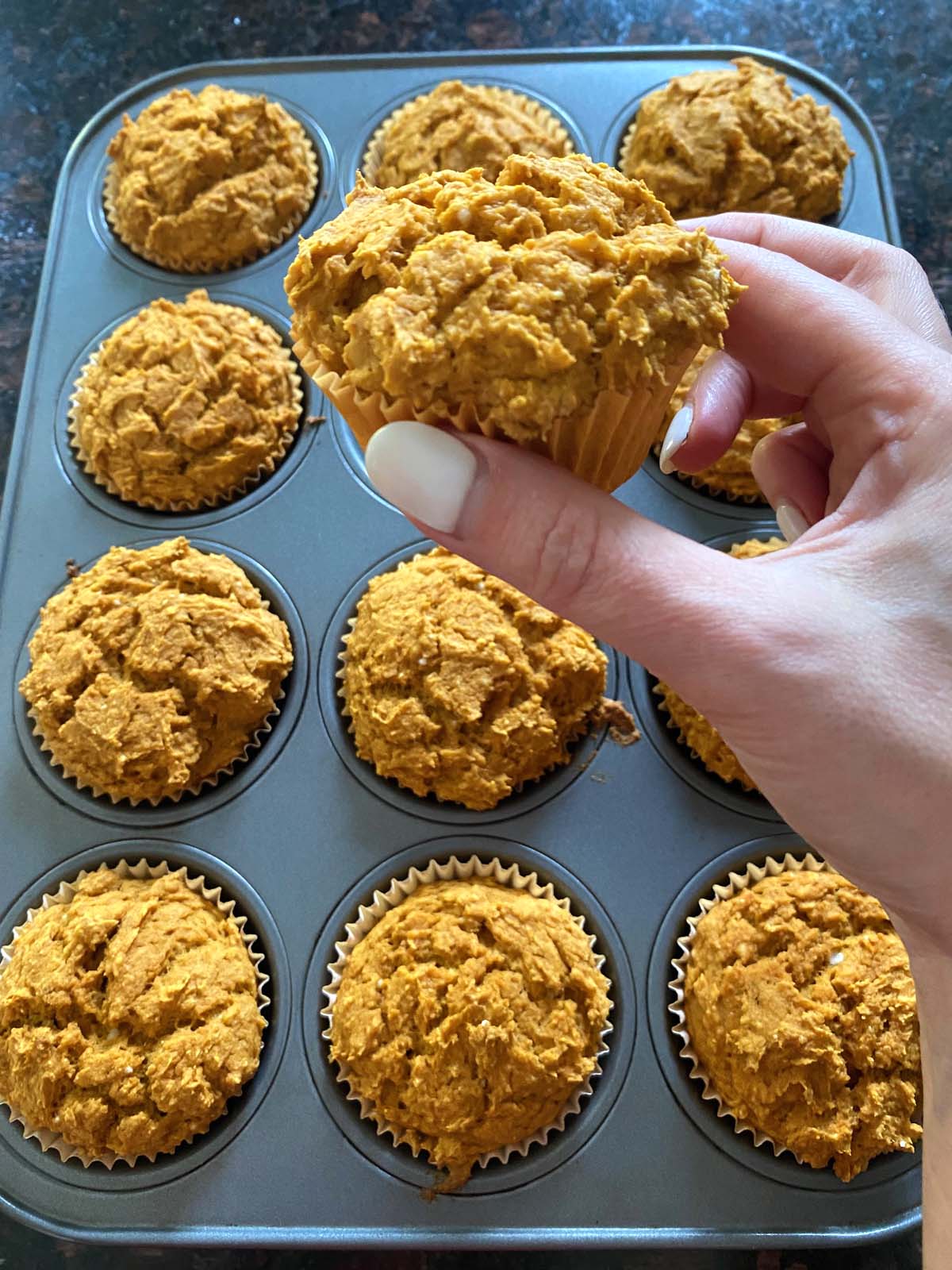 2-Ingredient Pumpkin Muffins With Cake Mix – Melanie Cooks