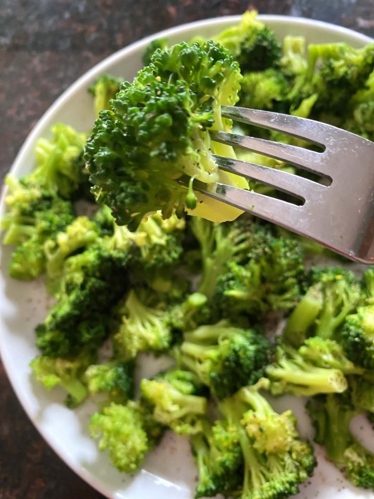 Boiled Broccoli – Melanie Cooks