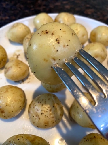 Microwave Small Potatoes – Melanie Cooks
