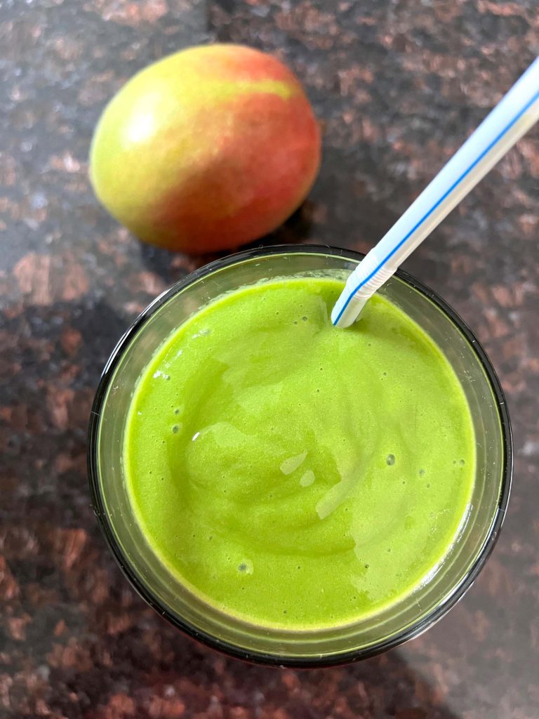 Mango Spinach Smoothie – Melanie Cooks