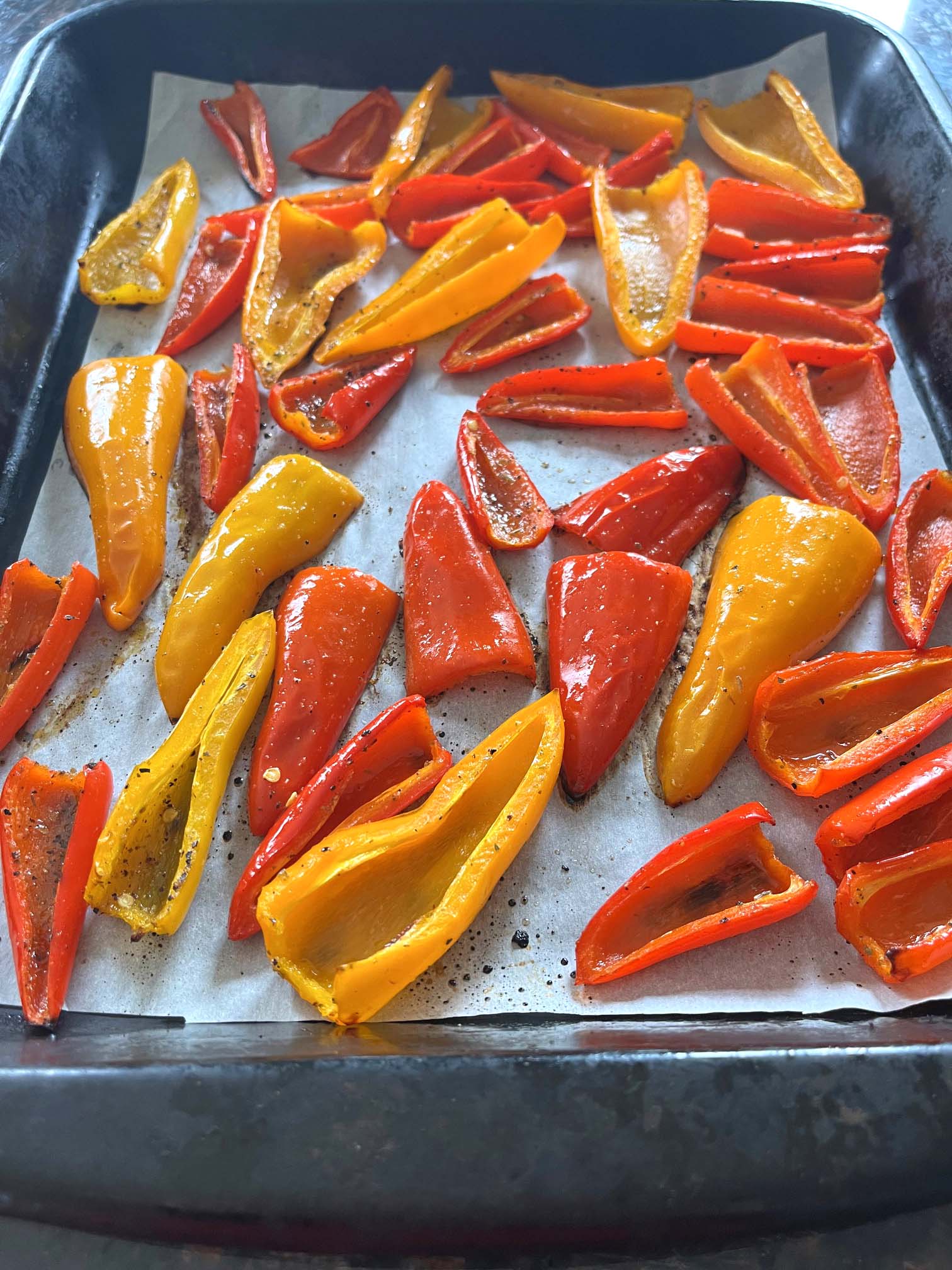 Roasted Sweet Mini Bell Peppers Recipe – Easy & Healthy! – Melanie Cooks