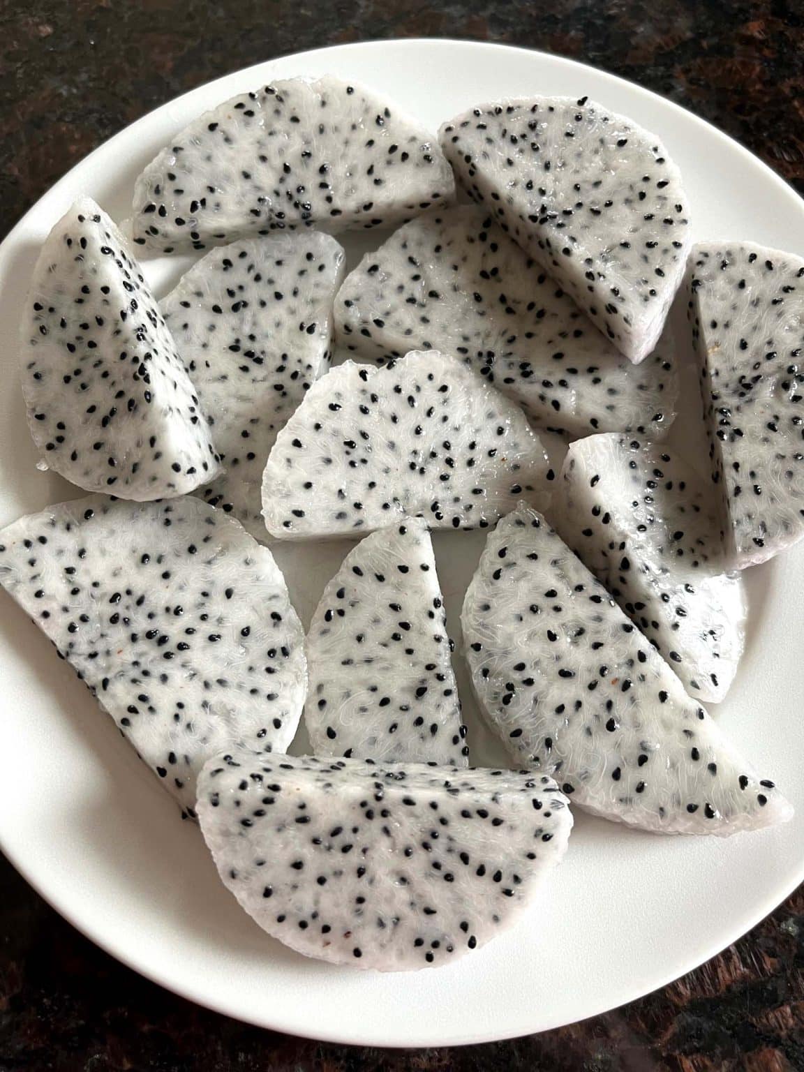 How To Cut And Eat Dragon Fruit – Melanie Cooks