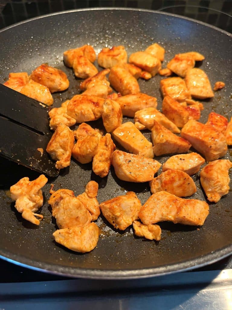 Pan Fried Diced Chicken Breast Recipe – Quick And Healthy! – Melanie Cooks