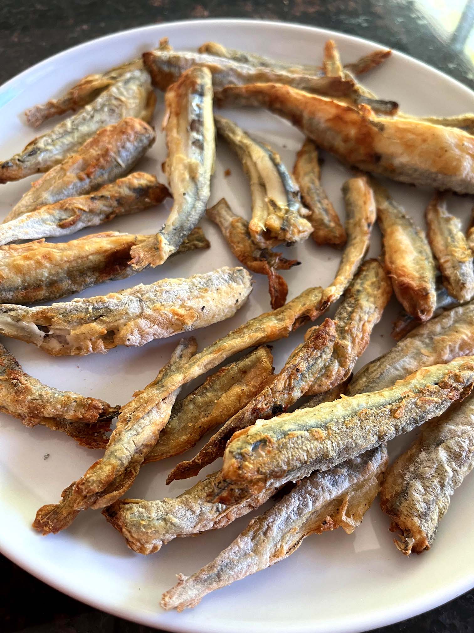 Crispy Air Fryer Smelts Recipe – Melanie Cooks