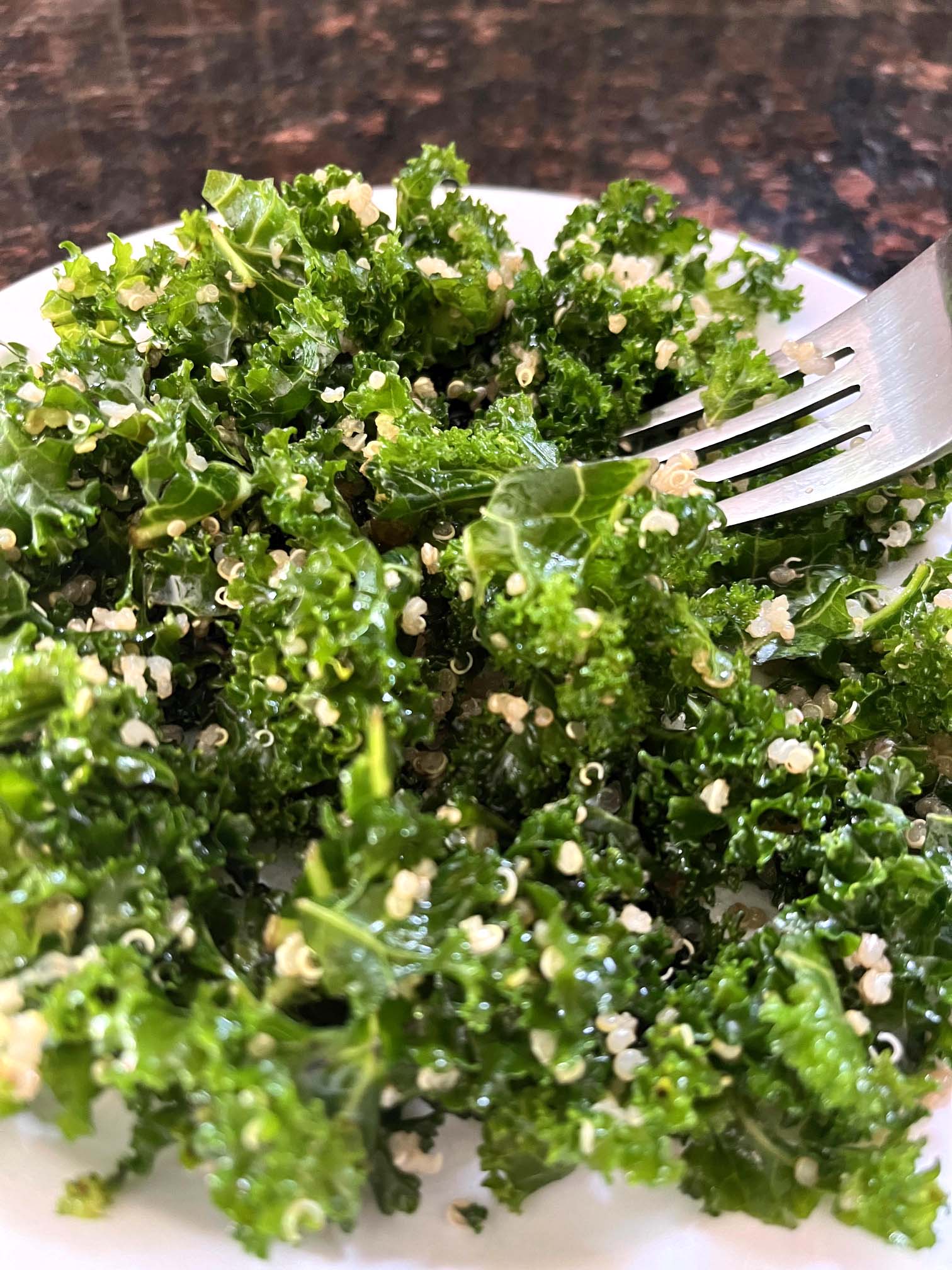 Fresh Kale and Quinoa Salad Recipe | Easy & Healthy – Melanie Cooks