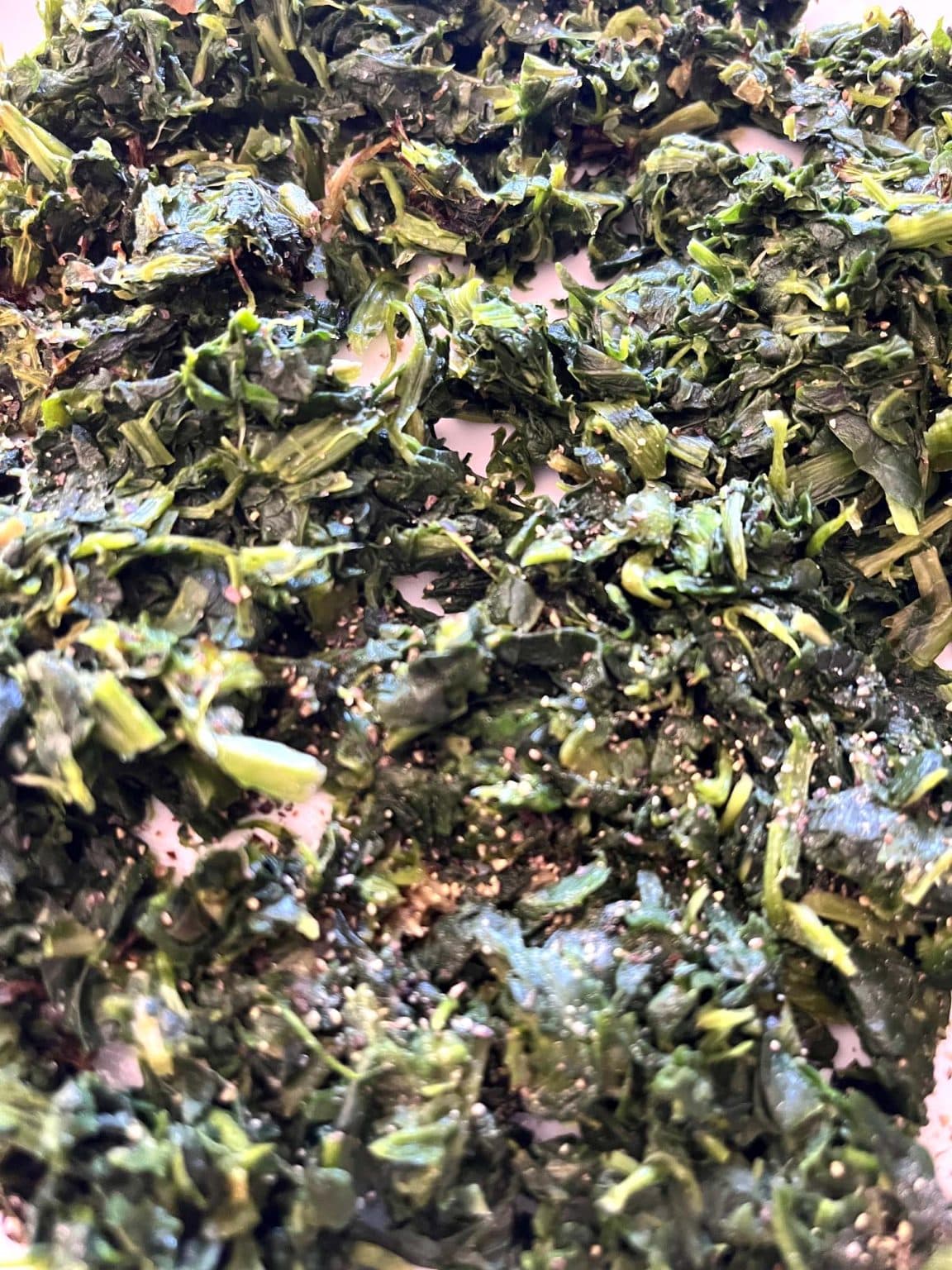 Air Fryer Frozen Spinach Recipe – Easy & Healthy – Melanie Cooks