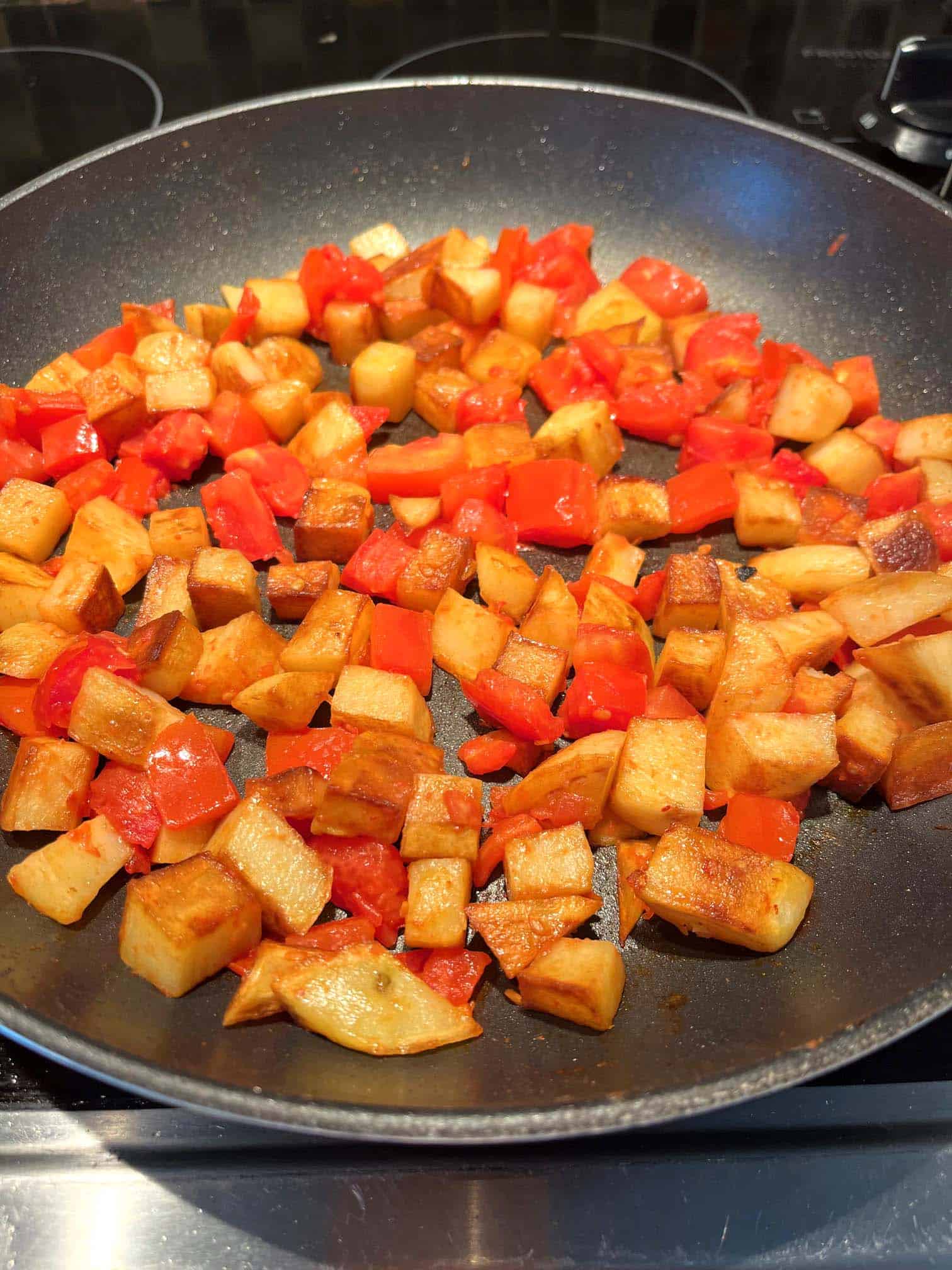 Crispy Pan Fried Potatoes and Tomatoes Recipe | Easy Side Dish ...