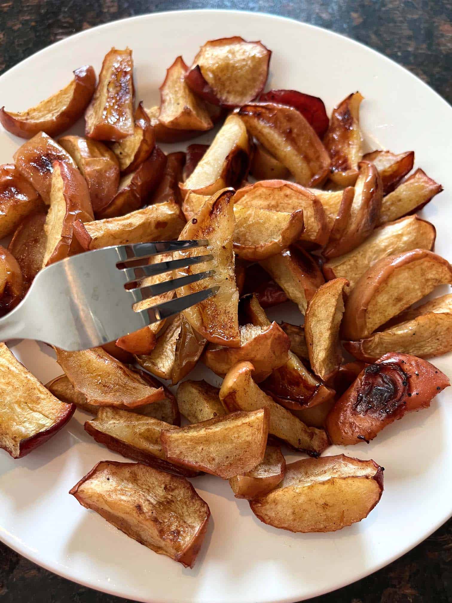 Healthy Oven Roasted Apples Recipe – No Added Sugar, Naturally Sweet ...