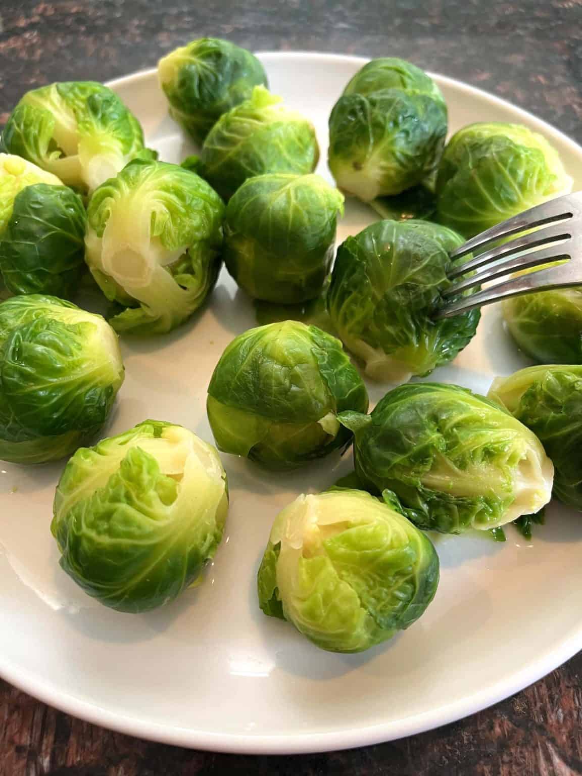 Boiled Brussel Sprouts Recipe – Easy Healthy Low Carb Side Dish ...