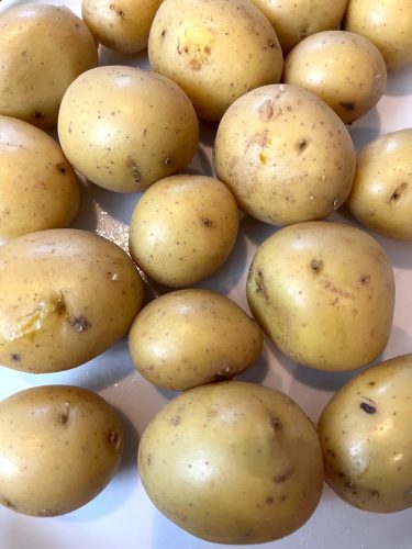 Boiled Small Baby Potatoes Recipe – Easy And Simple – Melanie Cooks