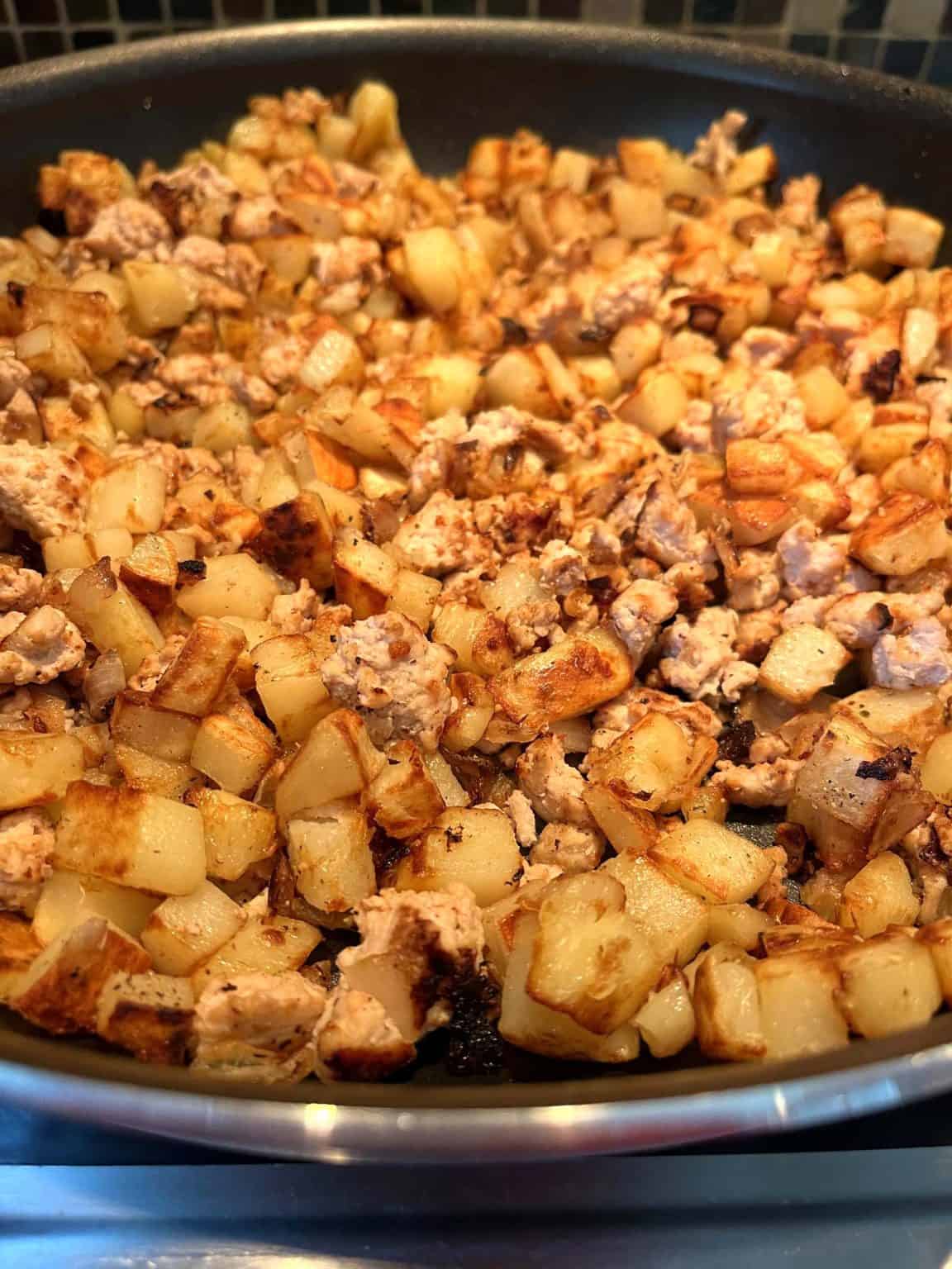 Easy Ground Turkey And Potatoes Skillet Recipe – One Pan Dinner ...