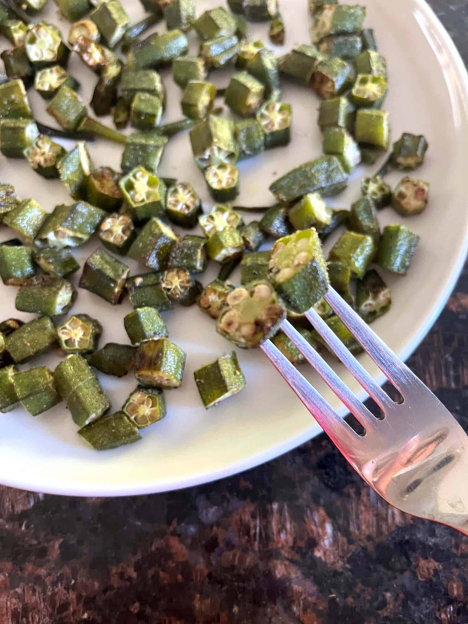 Oven Roasted Okra Recipe – Crispy, Not Slimy! – Melanie Cooks