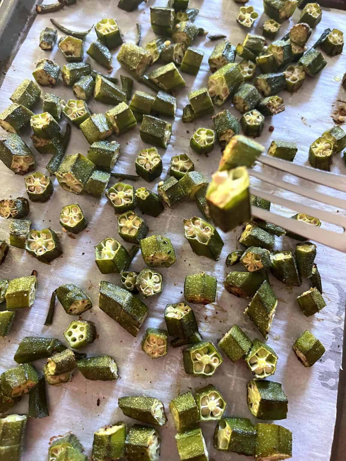 Oven Roasted Okra Recipe – Crispy, Not Slimy! – Melanie Cooks
