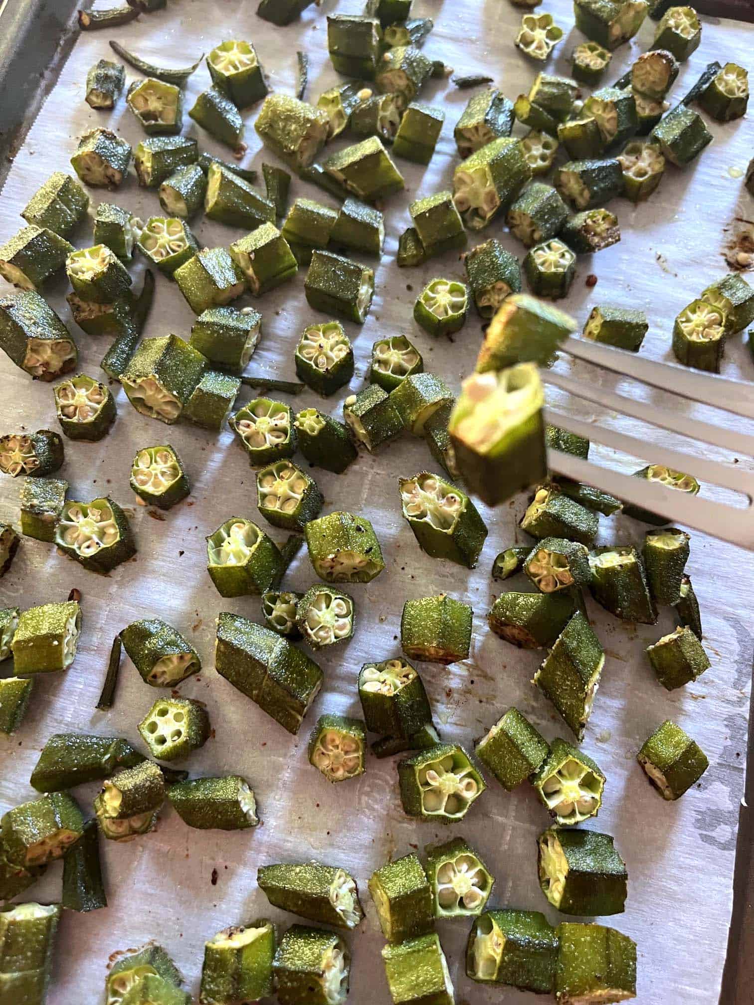 Oven Roasted Okra Recipe – Crispy, Not Slimy! – Melanie Cooks