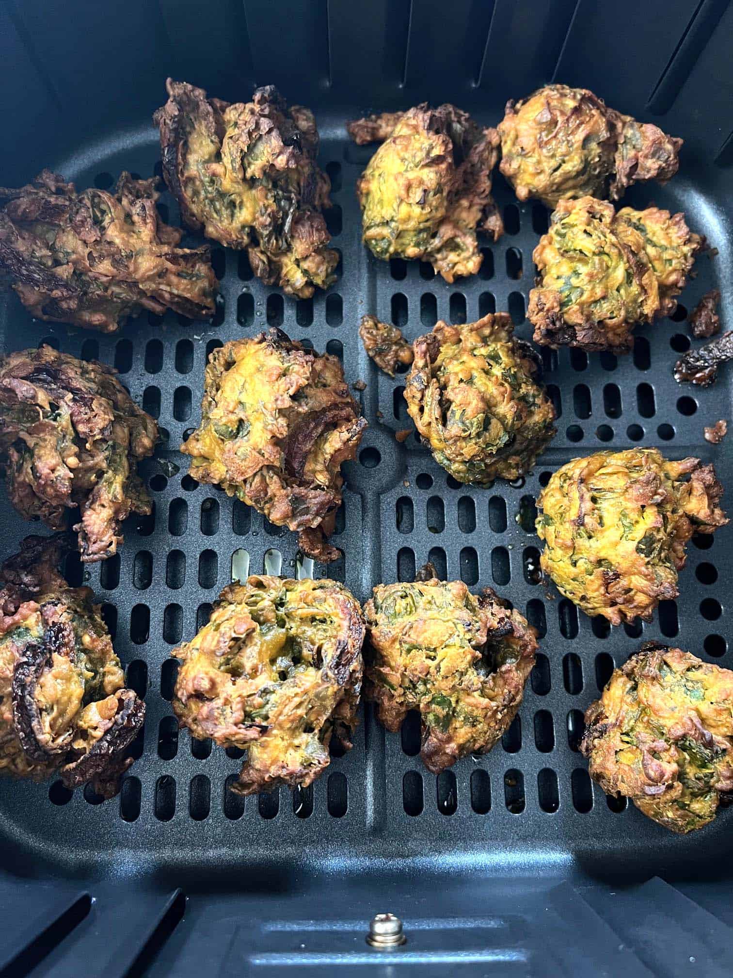 Air Fryer Frozen Pakora – Perfectly Crispy In 8 Minutes! – Melanie Cooks