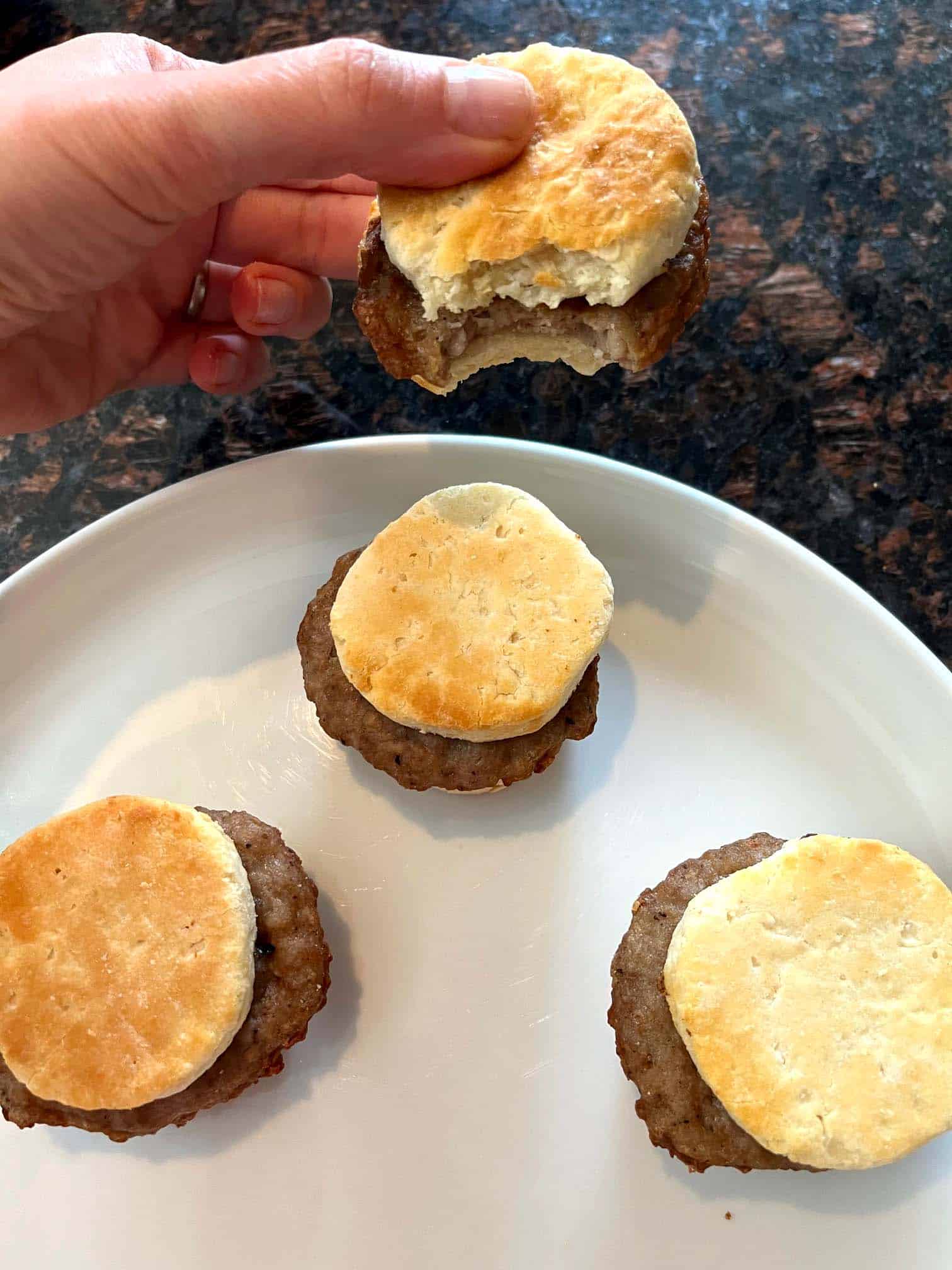 Jimmy Dean Biscuit Sausage Sandwiches In Air Fryer: Easy Crispy ...