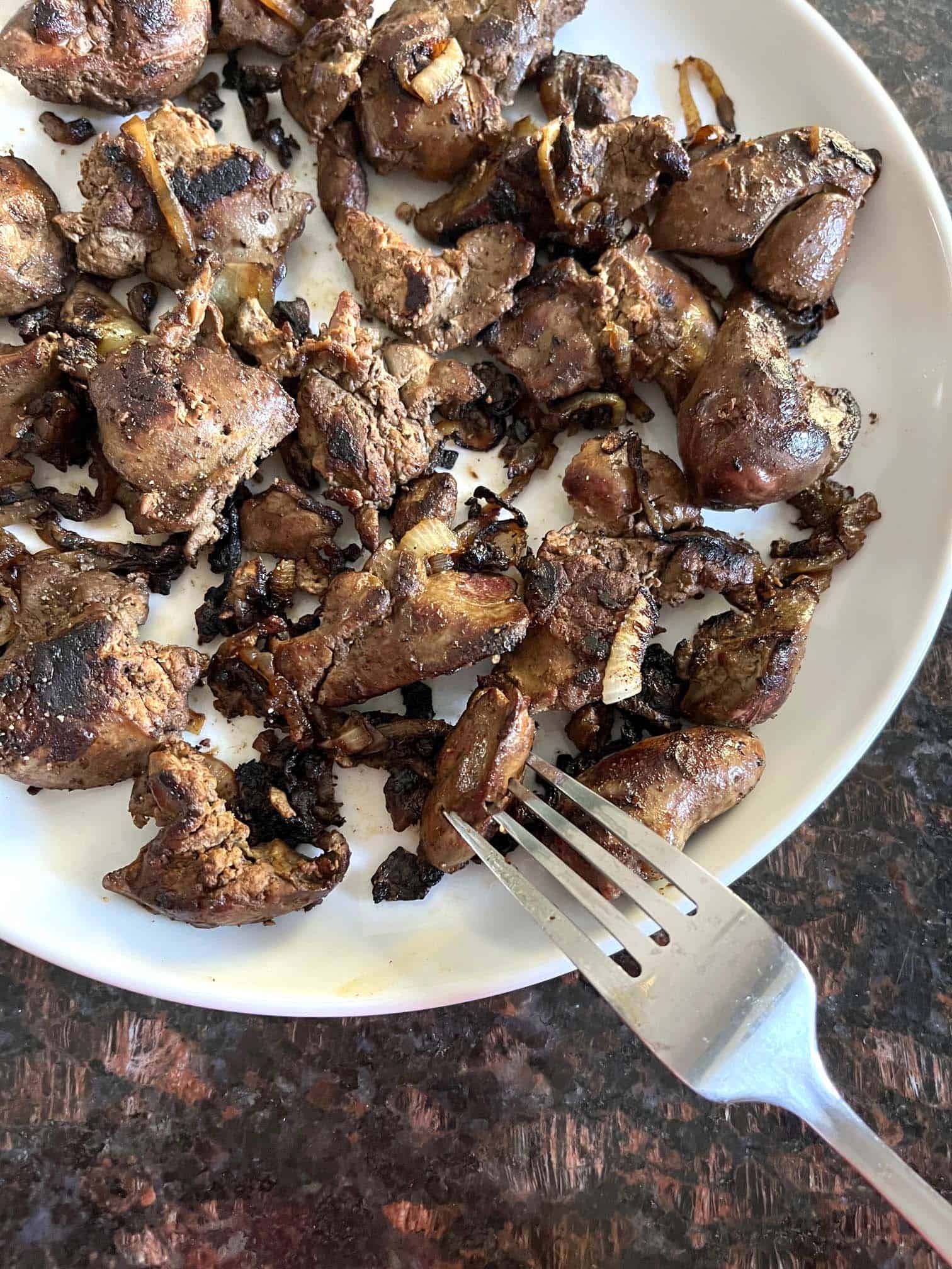 Easy Pan Fried Chicken Liver and Onions – 15 Minute Recipe – Melanie Cooks