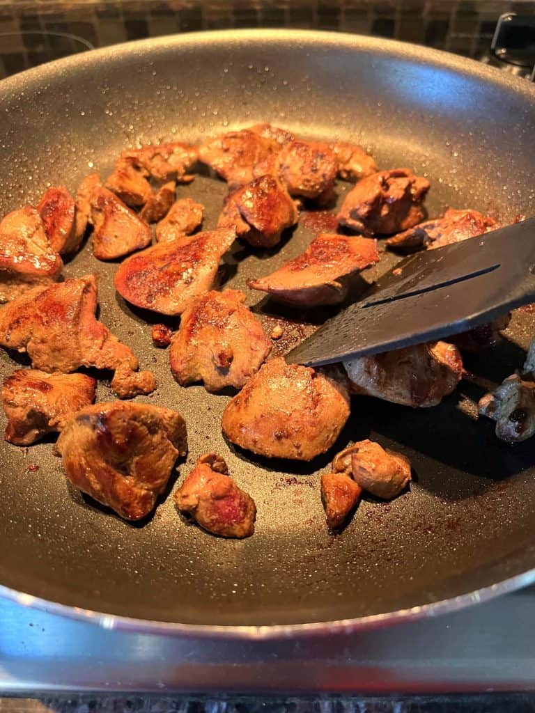 Easy Sautéed Chicken Livers Recipe (Ready in 10 Minutes!) – Melanie Cooks