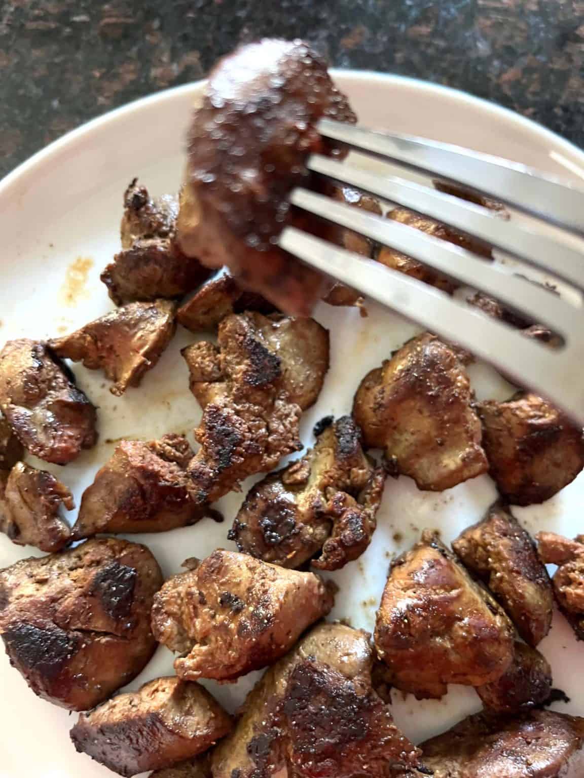 Easy Sautéed Chicken Livers Recipe (Ready in 10 Minutes!) – Melanie Cooks