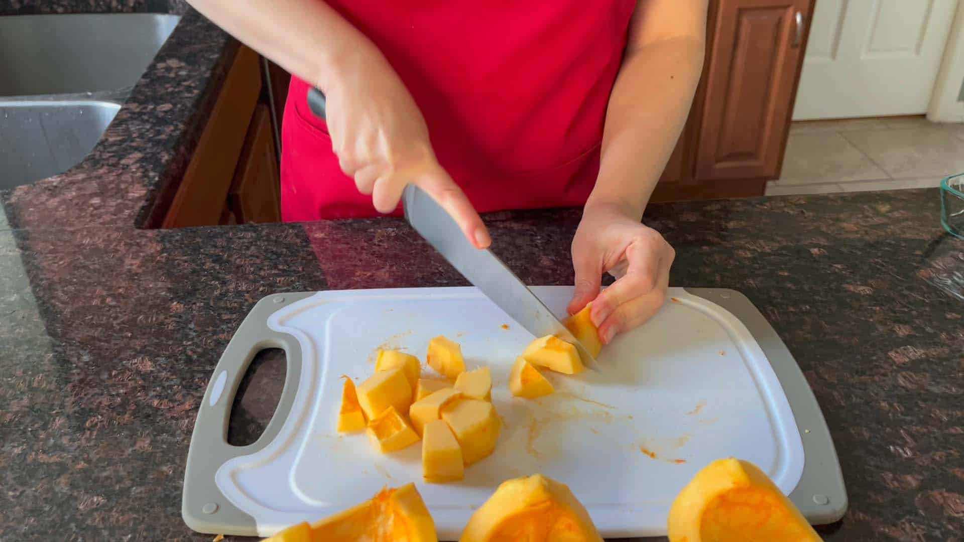 How to Cut a Pumpkin for Cooking: Easy Step-by-Step Guide – Melanie Cooks