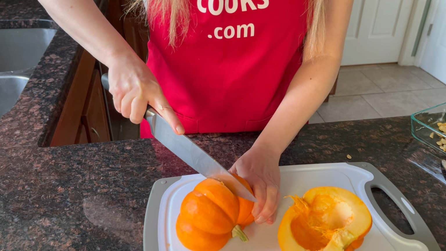 How to Cut a Pumpkin for Cooking: Easy Step-by-Step Guide – Melanie Cooks