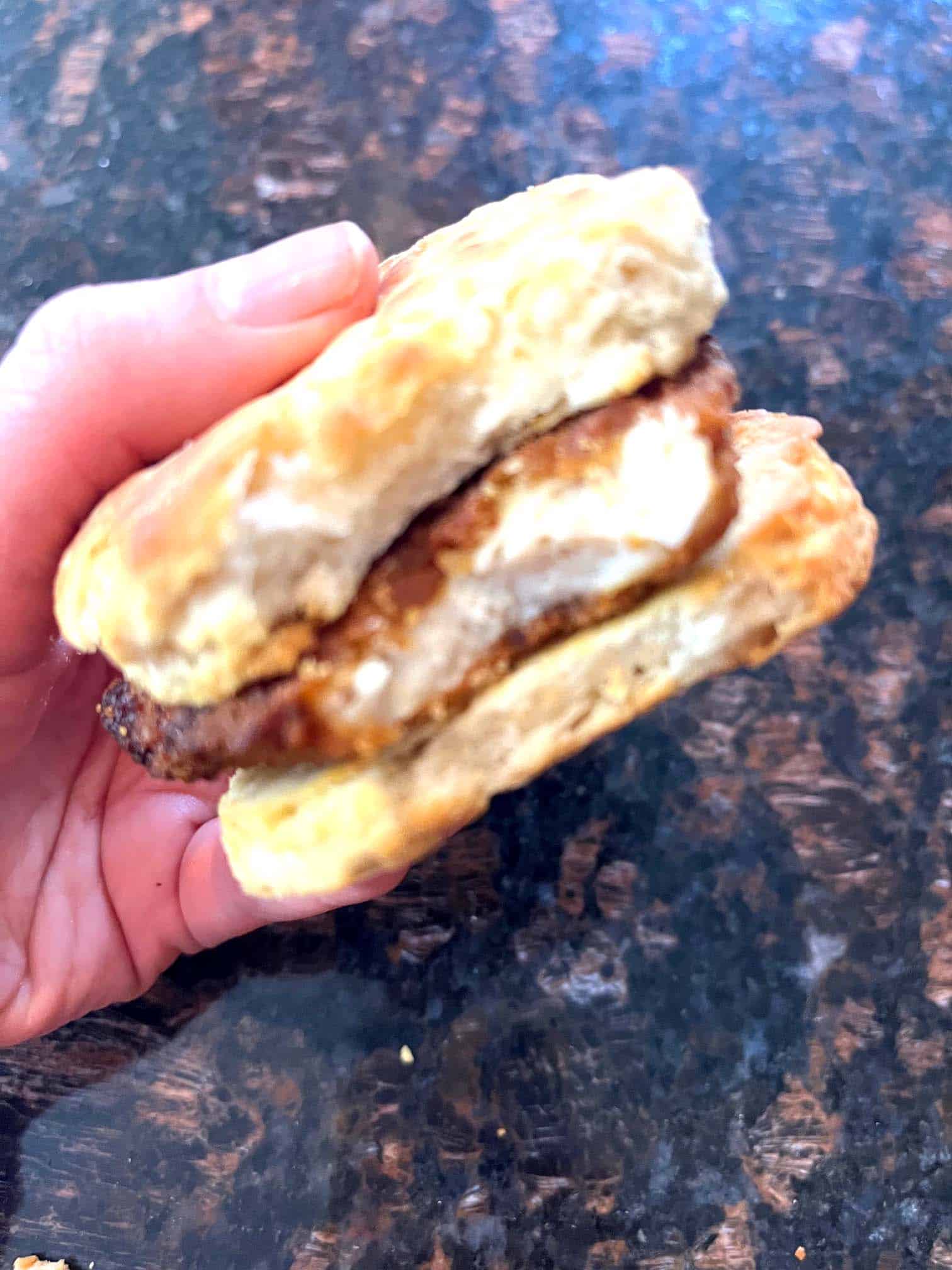 Jimmy Dean Chicken Biscuit In The Air Fryer – Quick & Crispy! – Melanie ...