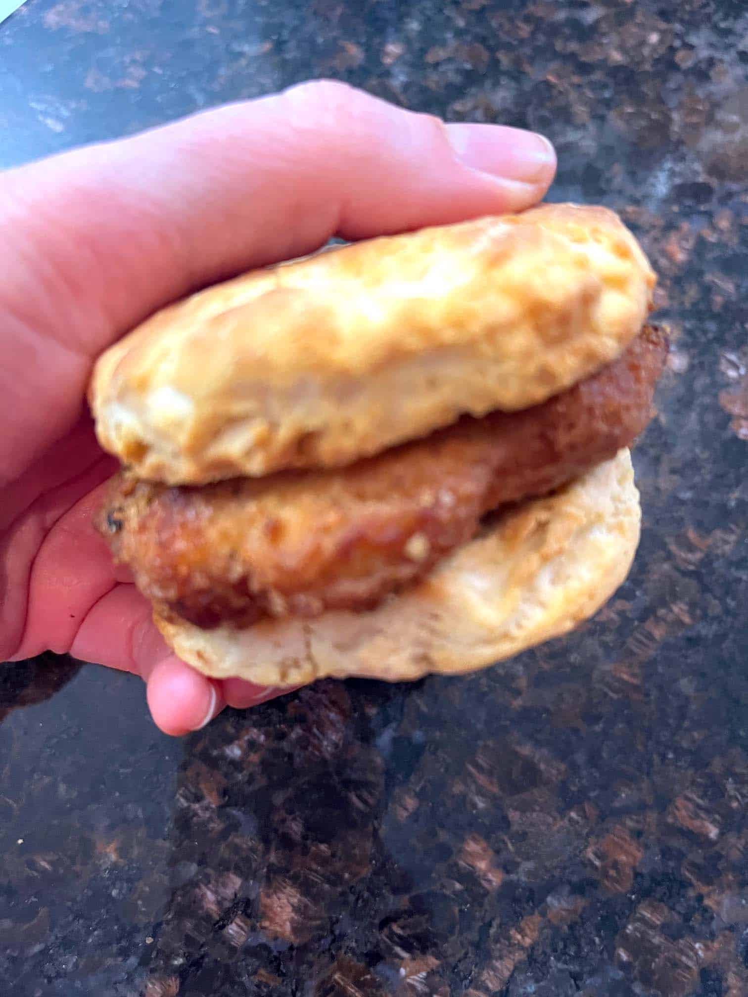 Jimmy Dean Chicken Biscuit In The Air Fryer – Quick & Crispy! – Melanie ...