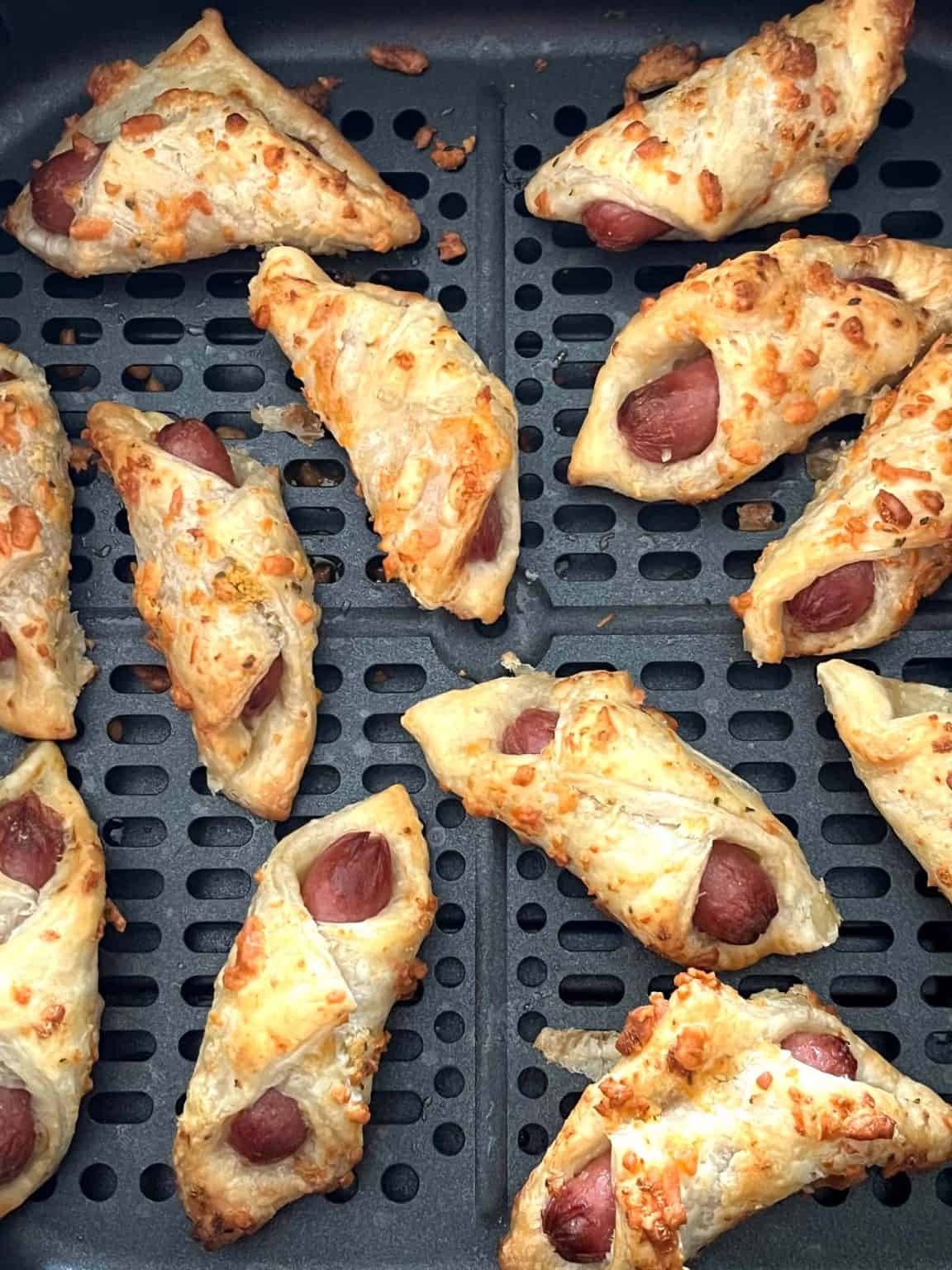 Air Fryer Trader Joe’s Pastry Pups: 10-Minute Appetizer – Melanie Cooks