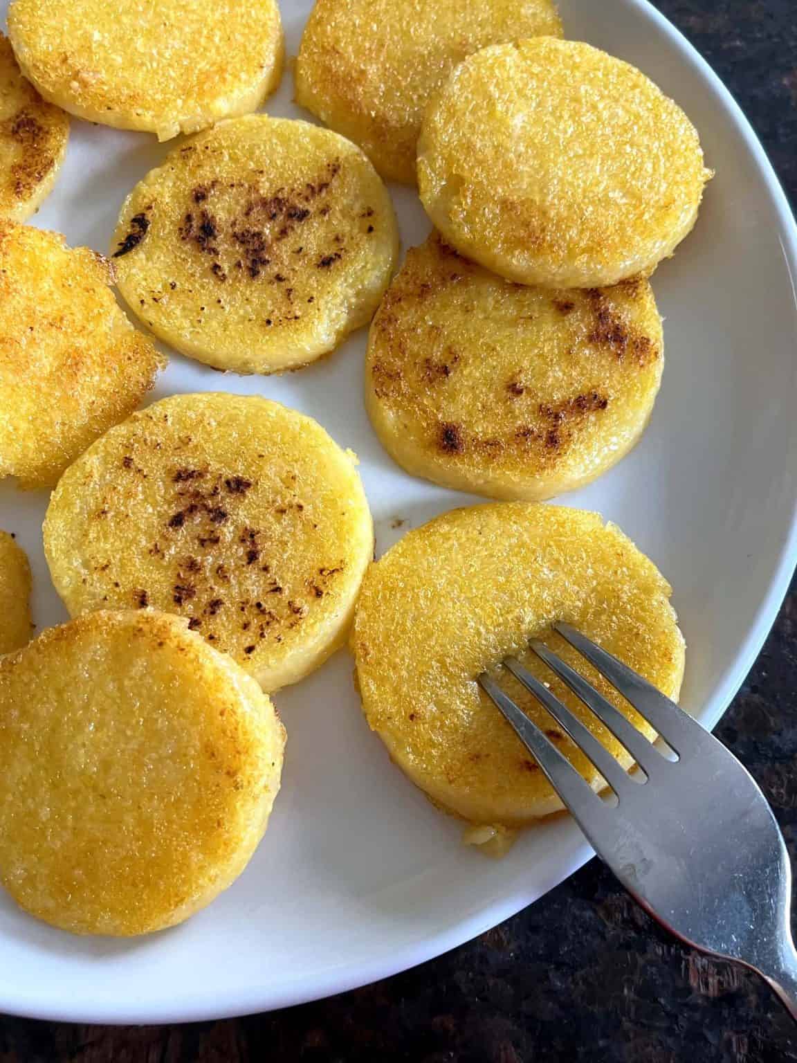 Crispy Pan-Fried Polenta Slices Recipe – Melanie Cooks
