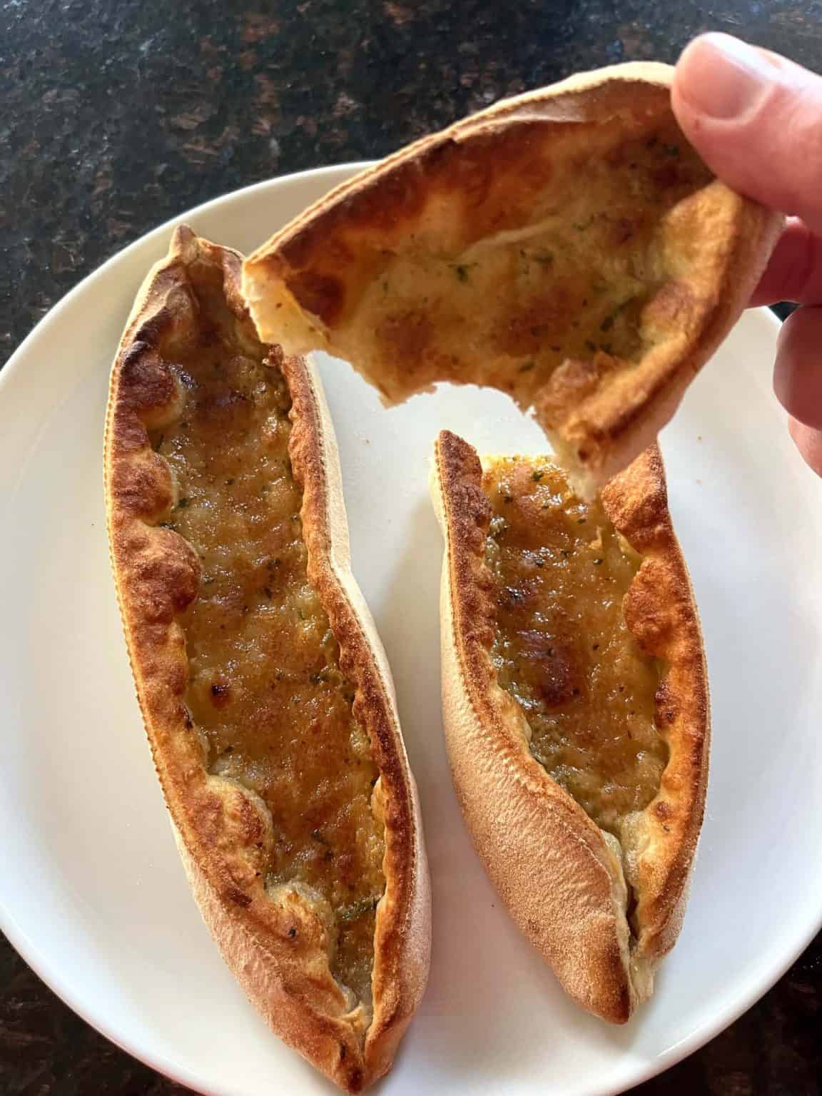 Air Fryer Trader Joe’s Garlic Gondolas: Cheesy Garlic Bread In Minutes ...