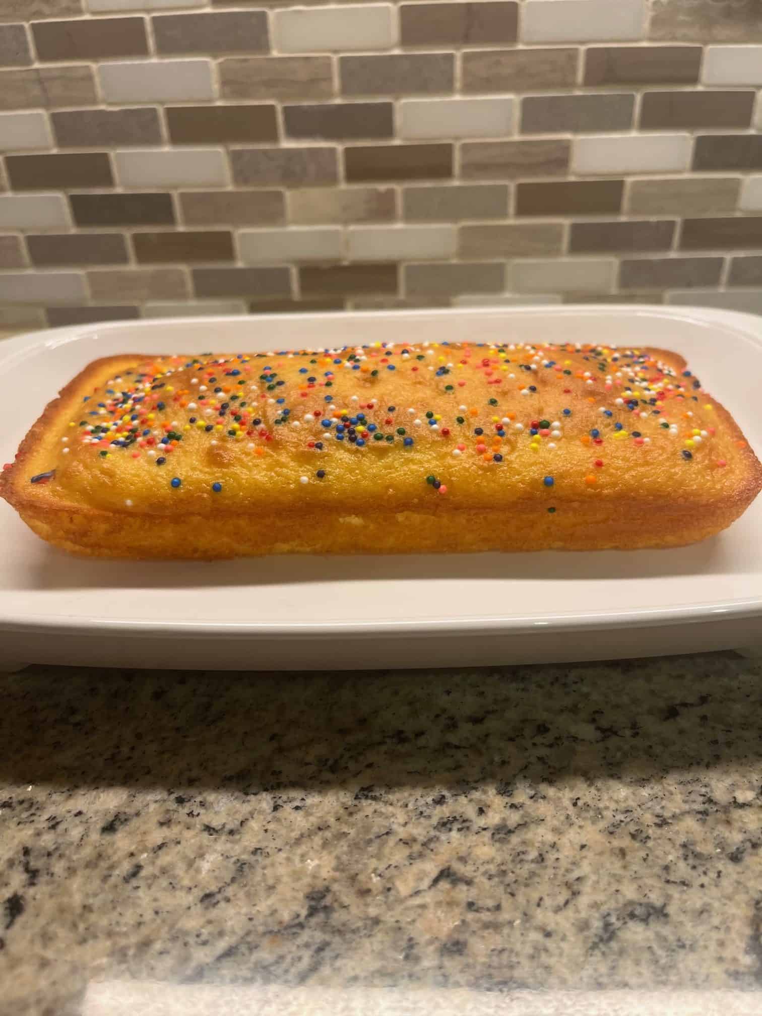 Small Cake With 1 Cup Of Cake Mix In A Loaf Pan – Melanie Cooks
